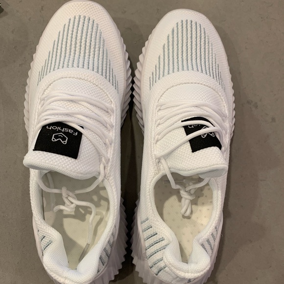 puregemco | Shoes | Men Mesh Breathable Laceup Trending Sneakers Shoes ...